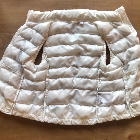 Uniqlo | Shirts & Tops | Uniqlo White Puffer Vest Girls | Poshmark